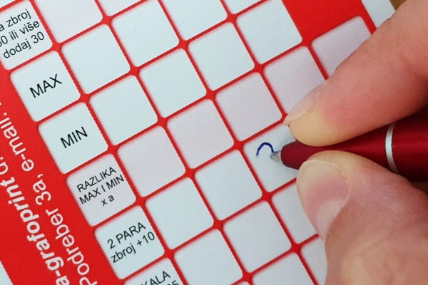 Yamb | Tvornica karata za kartaške igre, društvene igre i poklon vrećice